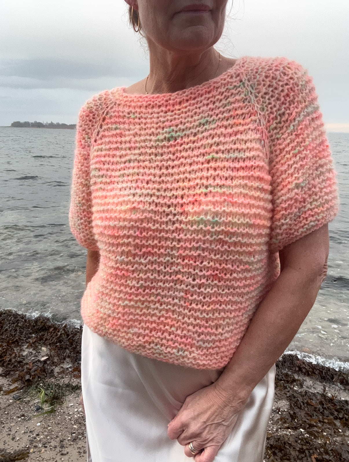 Fluffy Beauty - KnitsByBendix