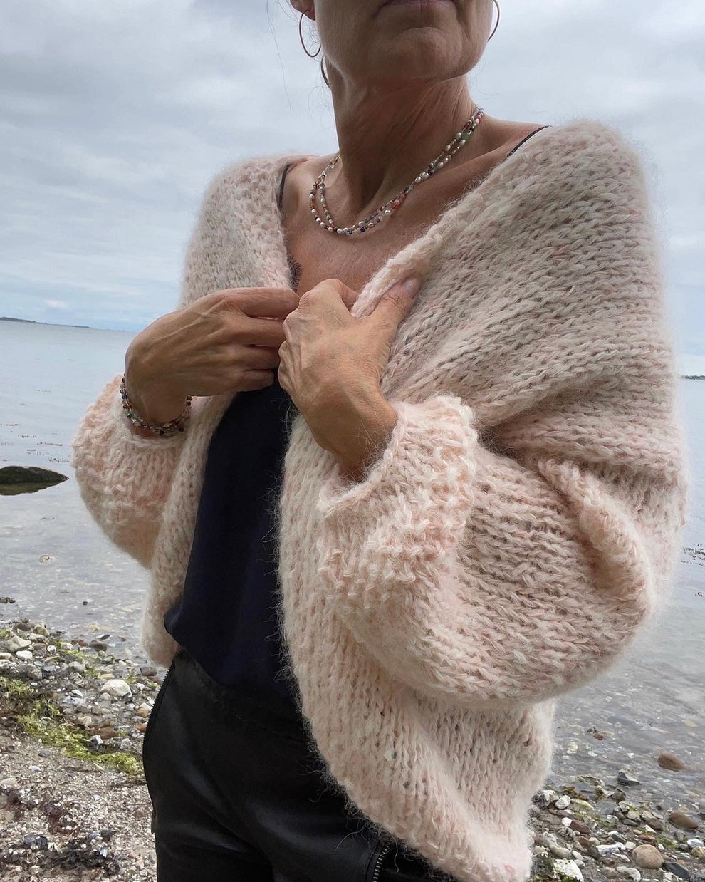 Adorable cardi English – KnitsByBendix